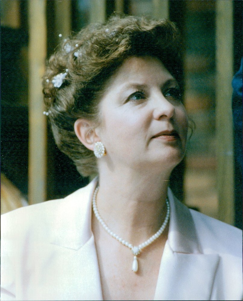 Colette "née Lalonde" Siurna - Heritage Funeral Complex