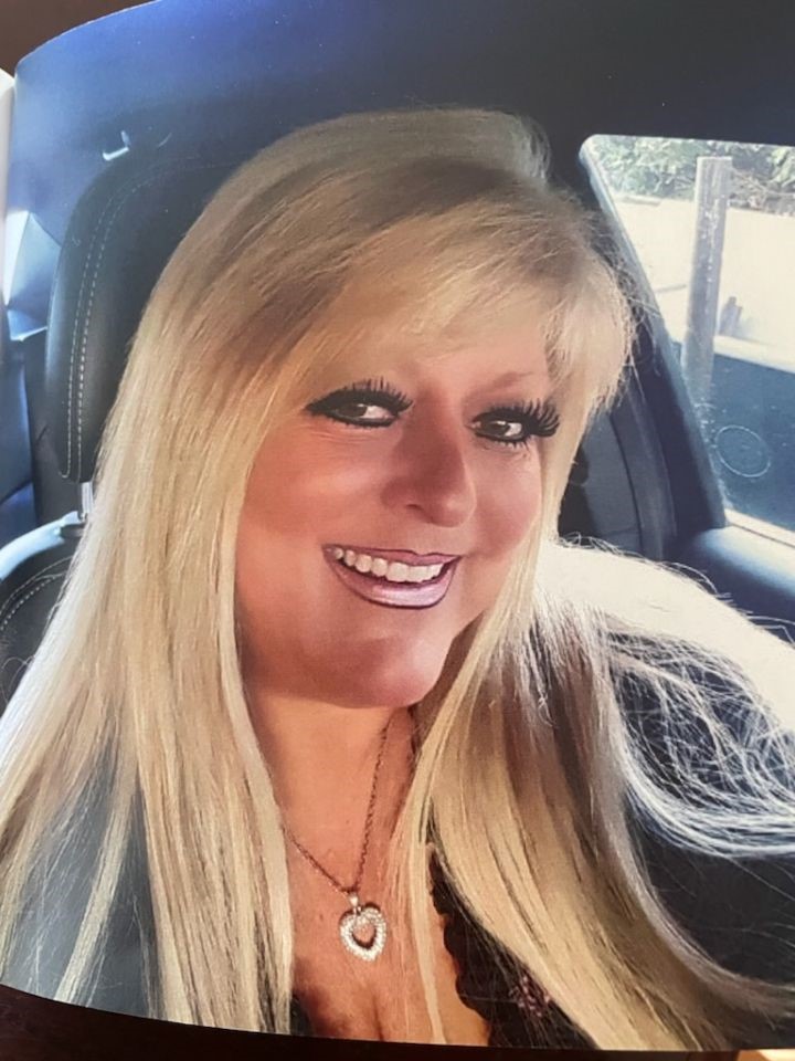 Nicole Favreau's Instagram, Twitter & Facebook on IDCrawl